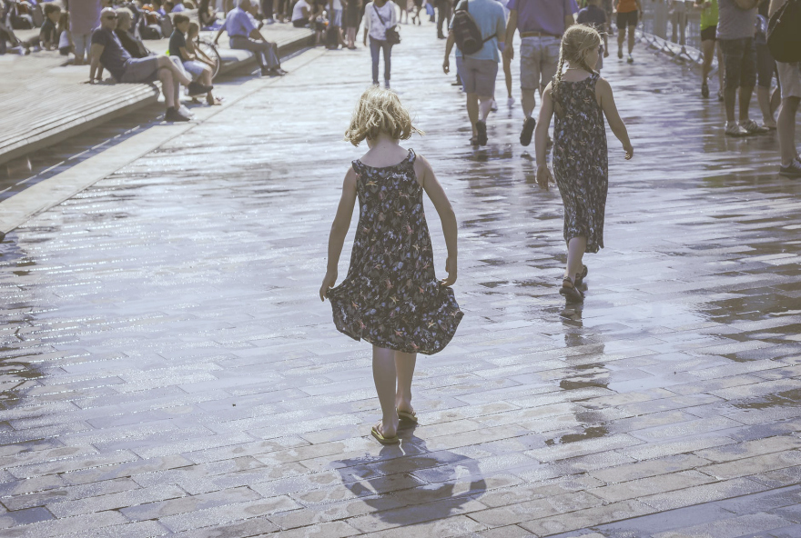How to Raise Confident Kids: 6 Simple Tips - Confluence Daily How to Raise Confident Kids: 6 Simple Tips - Confluence Daily